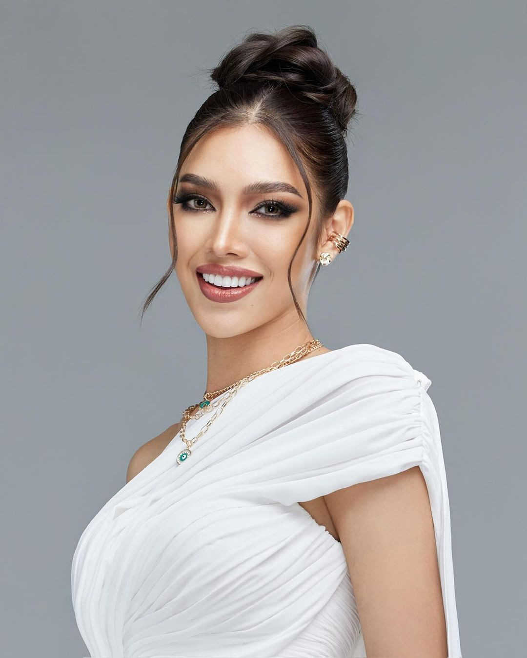 Nhan sắc người đẹp Thái Lan đăng quang Hoa hậu Liên lục địa 2023 | Báo ...