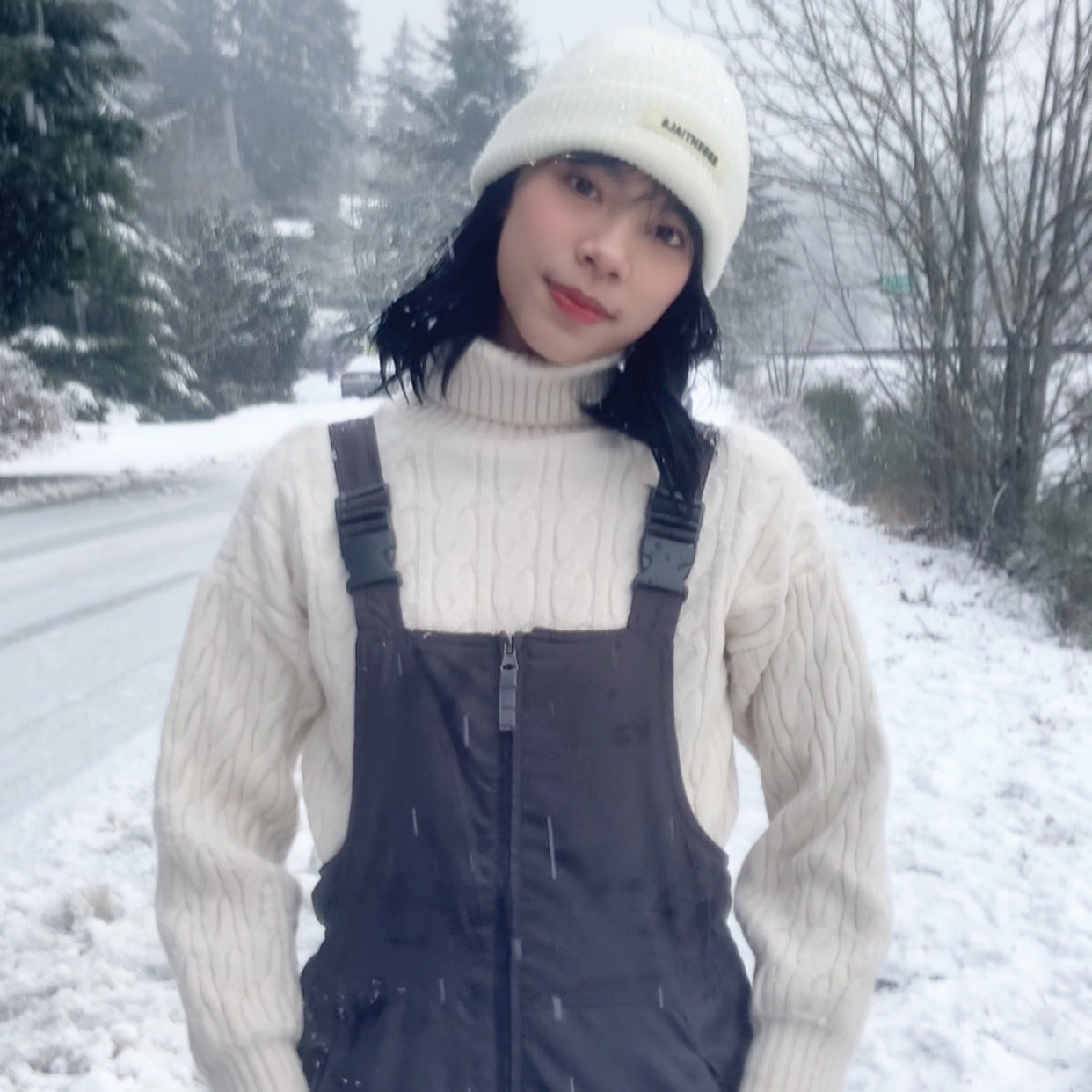 ‘Lì và bản lĩnh’: Bí quyết ‘phá kén’ thành công của nữ sinh NEU