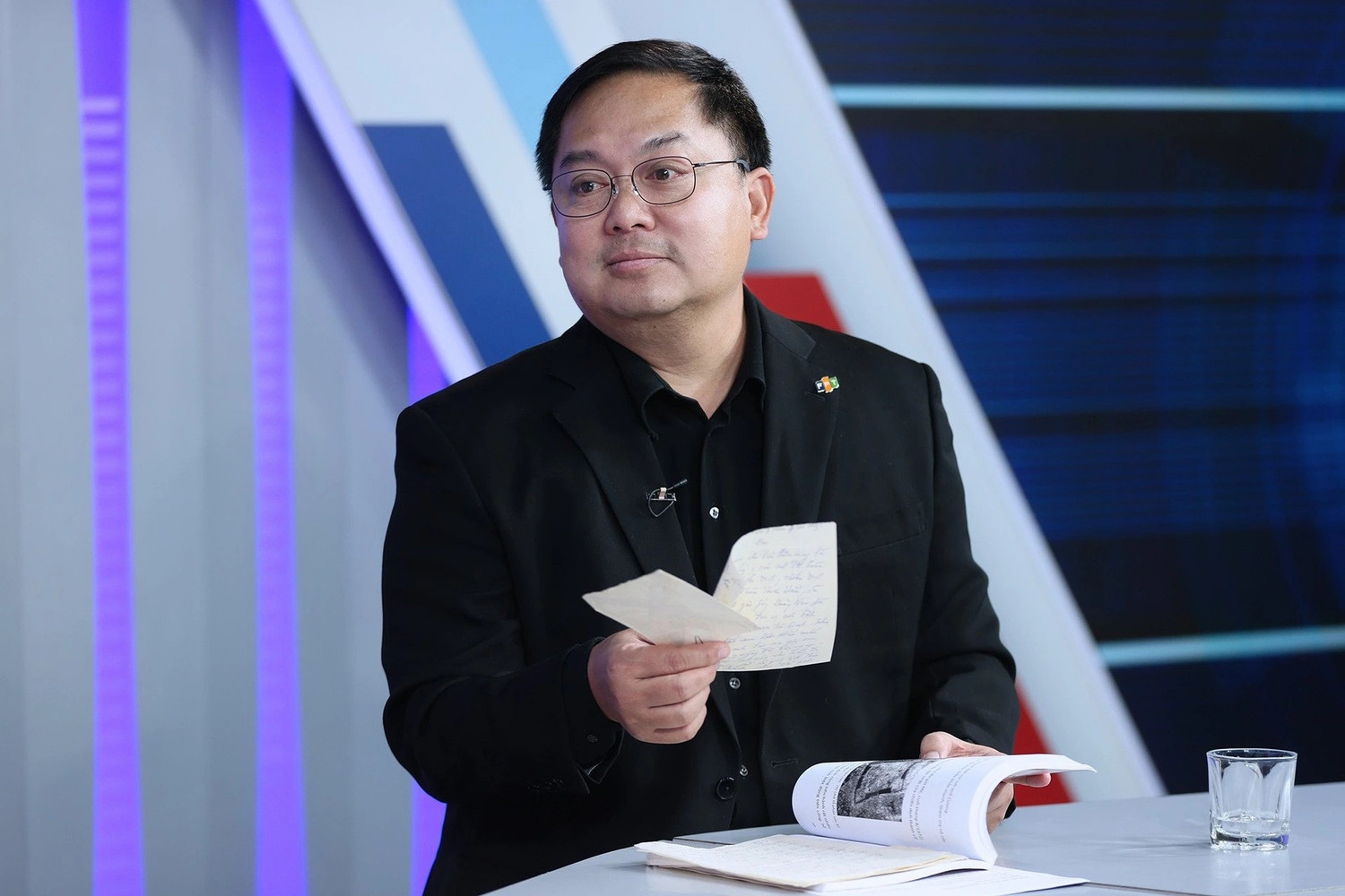 Tâm thư xúc động của con gái ông Hoàng Nam Tiến: "Sao ba không đợi con về..." | Báo điện tử Tiền ...