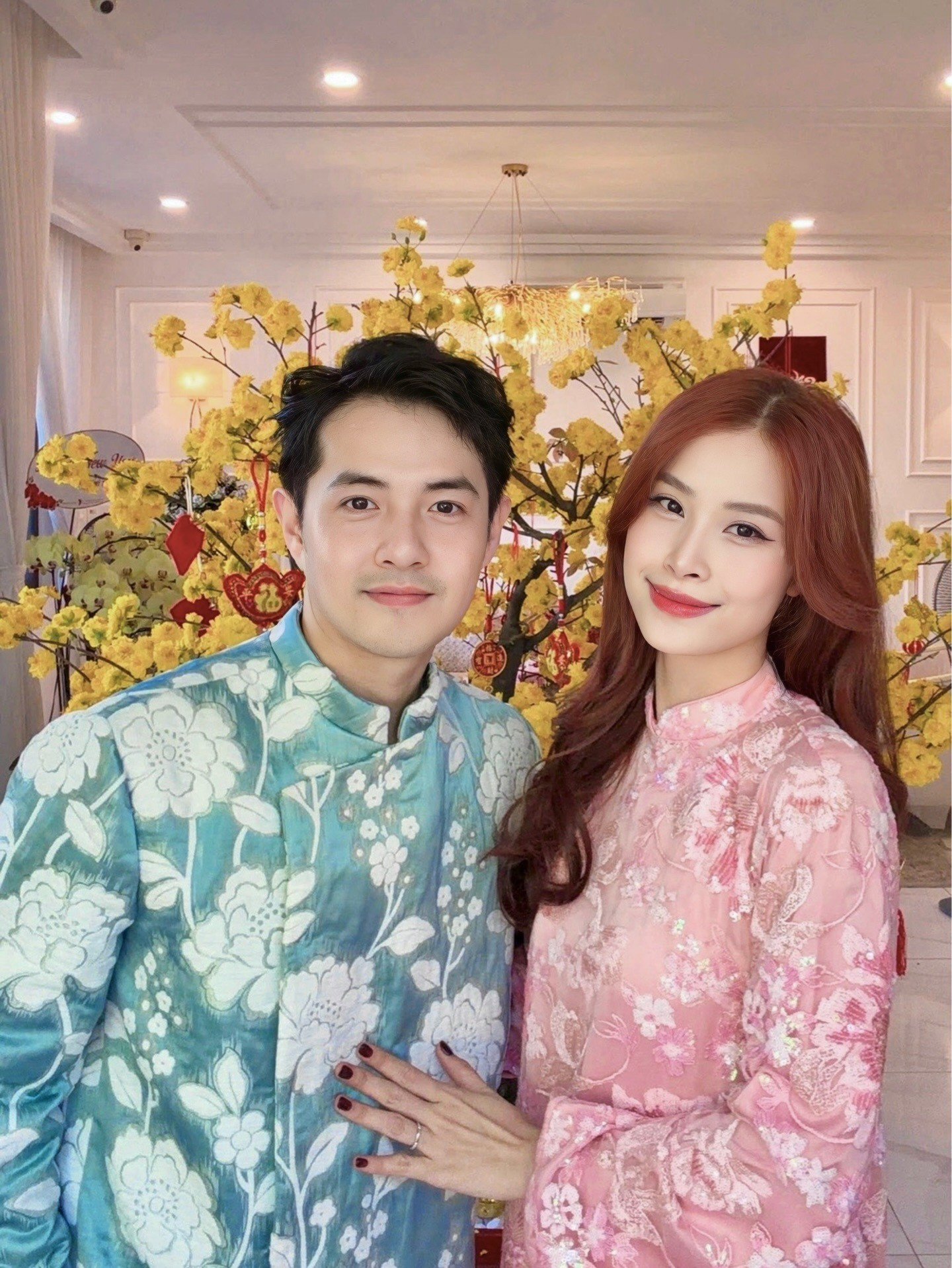 Cả showbiz Việt mê mẩn áo dài kim sa, nhìn đâu cũng thấy sao nữ mặc ...