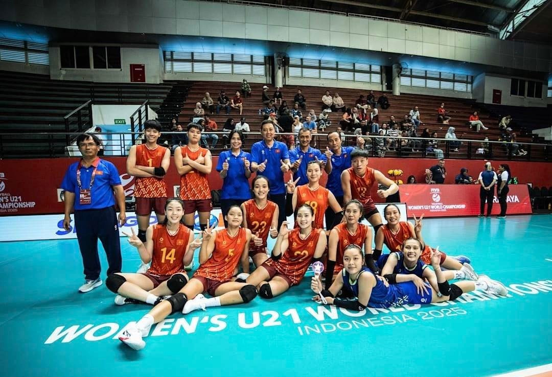 Liên đoàn bóng chuyền Việt Nam nói gì về án phạt của FIVB tại giải U21 nữ thế giới 2025? | Báo ...
