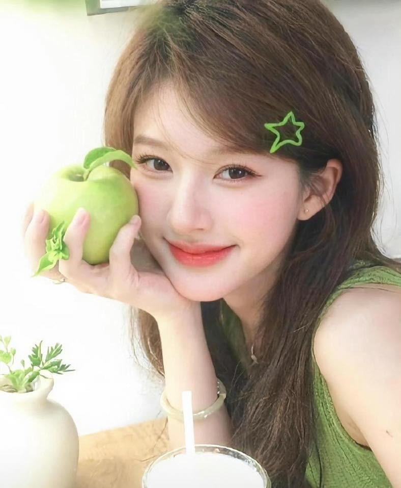 Vì sao Triệu Lộ Tư nói xấu Ngu Thư Hân? | Báo điện tử Tiền Phong