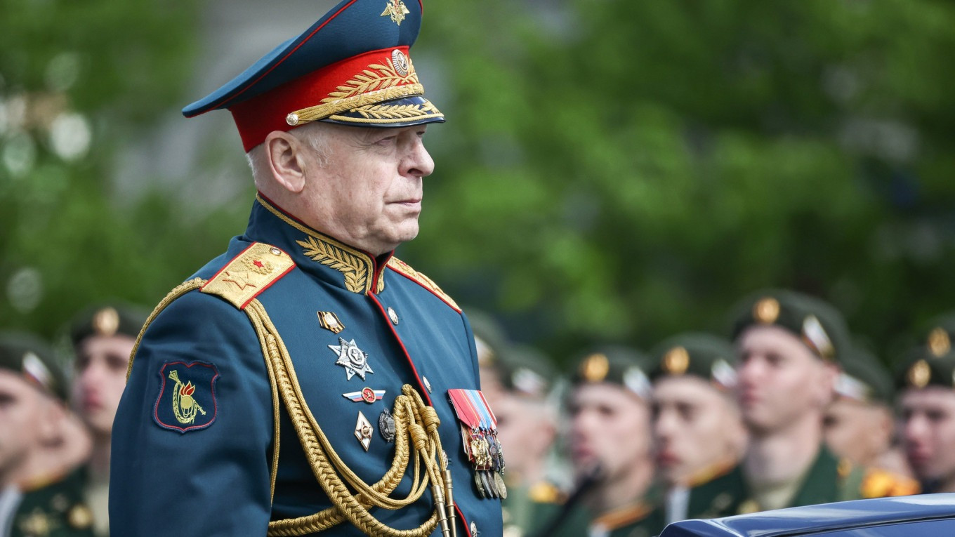 Tổng thống Nga Putin bất ngờ miễn nhiệm tư lệnh lục quân | Báo điện tử ...