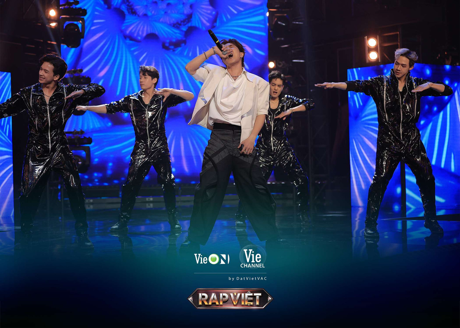 Rapper OgeNus đứng lên từ thất bại, tỏa sáng với màu sắc âm nhạc đậm ...