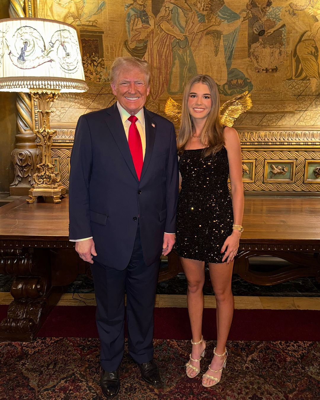 Cháu gái ông Donald Trump gây sốt với nhan sắc xinh đẹp, đam mê chơi ...