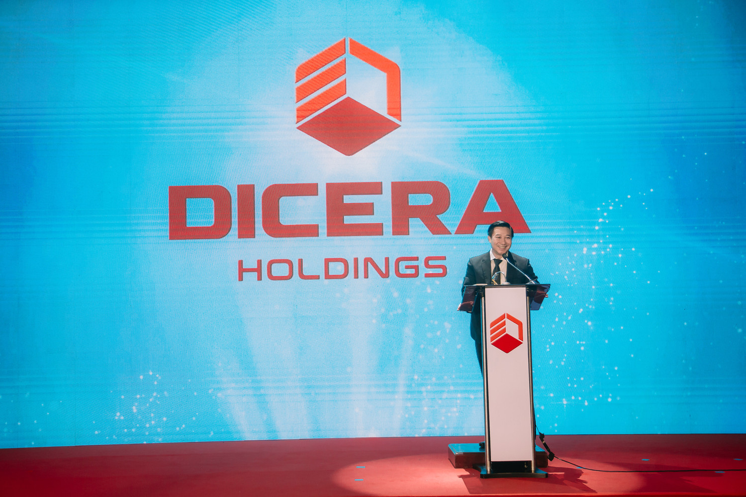 DIC Holdings ra mắt thương hiệu mới - Mở ra kỷ nguyên vươn tầm | Báo điện tử Tiền Phong