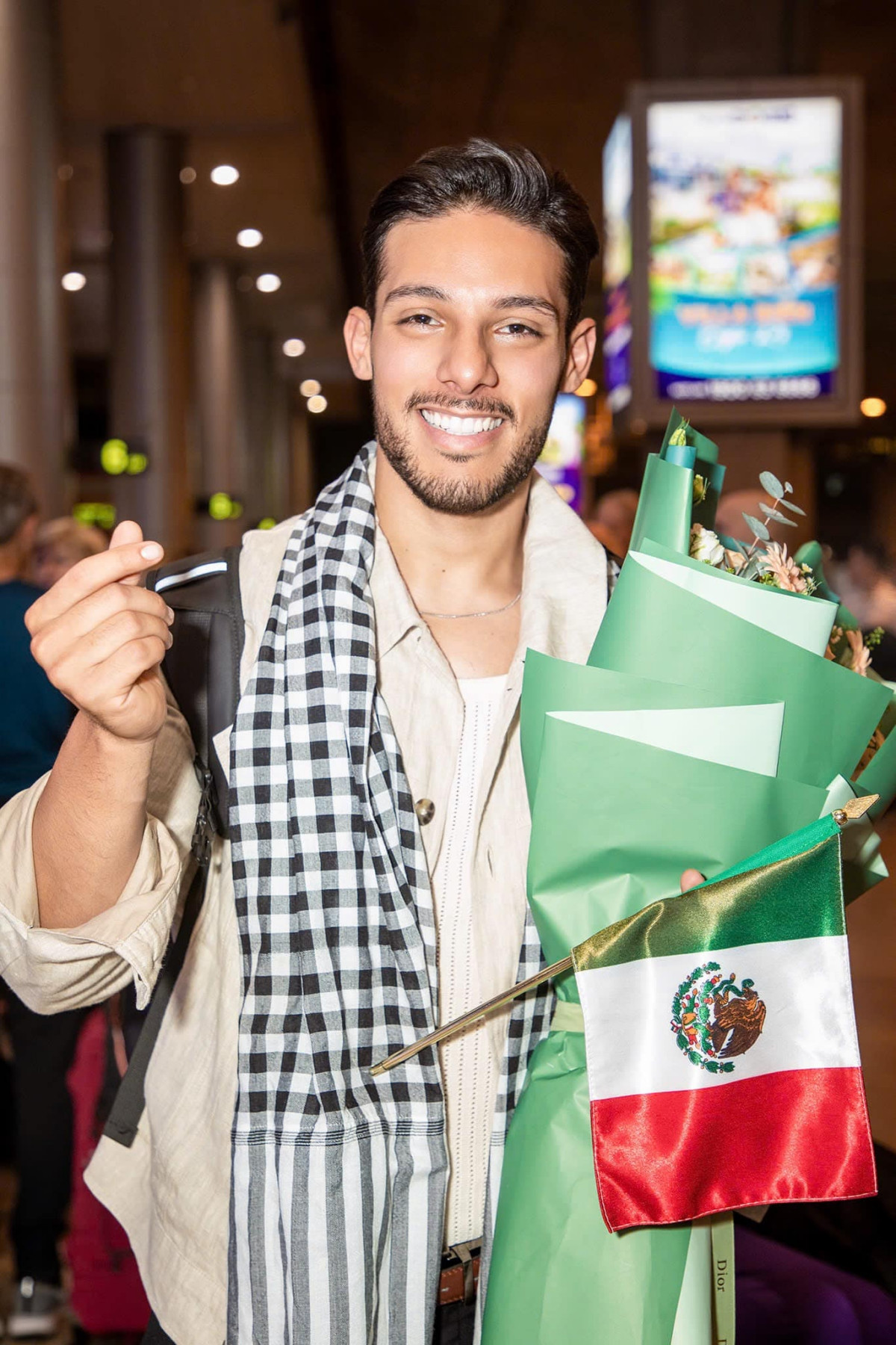 Dàn thí sinh Mr World 2024 tới Việt Nam, đại diện Mexico khen nức nở ...