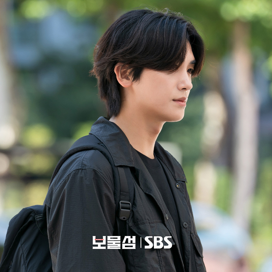 Buried Hearts: Diễn xuất gai người của Park Hyung Sik, cú twist tạo đột ...