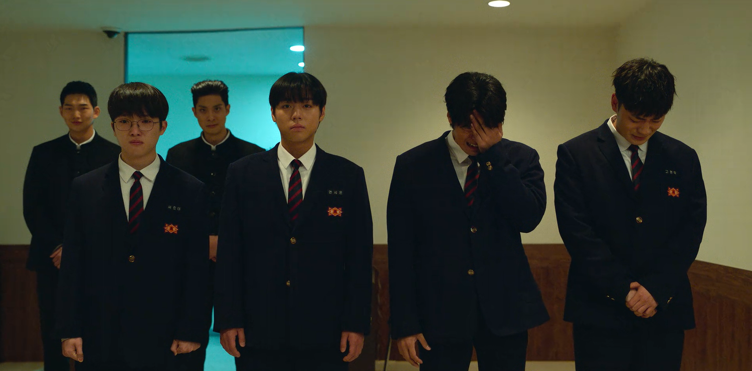 Weak Hero Class 2 - Chi tiết cuối ấm áp, rợn người: Na Baek Jin mất đi là niềm vui | Báo điện tử ...