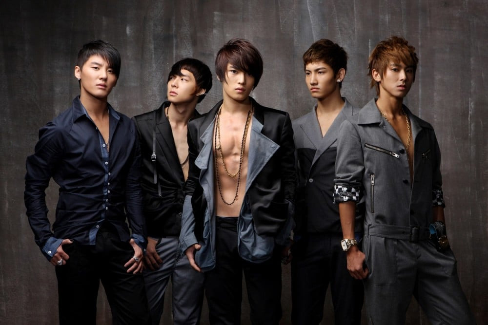 Huyền thoại K-Pop TVXQ! - 20 năm xứng danh "Những vị thần phương Đông" | Báo điện tử Tiền Phong