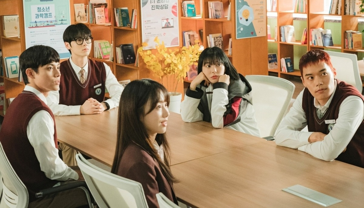 Study Group úp mở khả năng có phần 2 nhưng khó thực hiện ngay vì lý do ...
