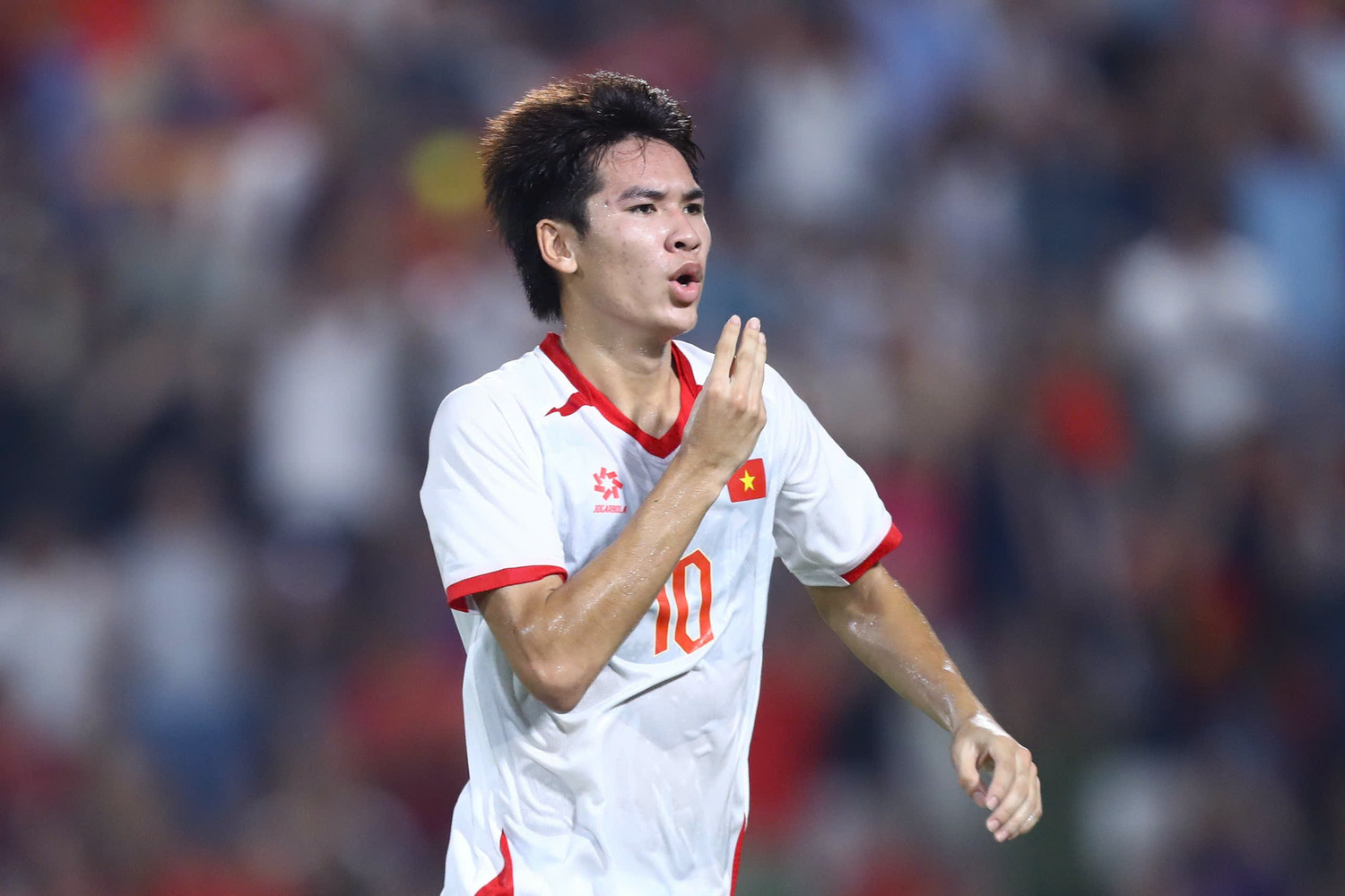 Đánh bại U23 Singapore, U23 Việt Nam tái chiếm ngôi đầu bảng C | Báo điện tử Tiền Phong