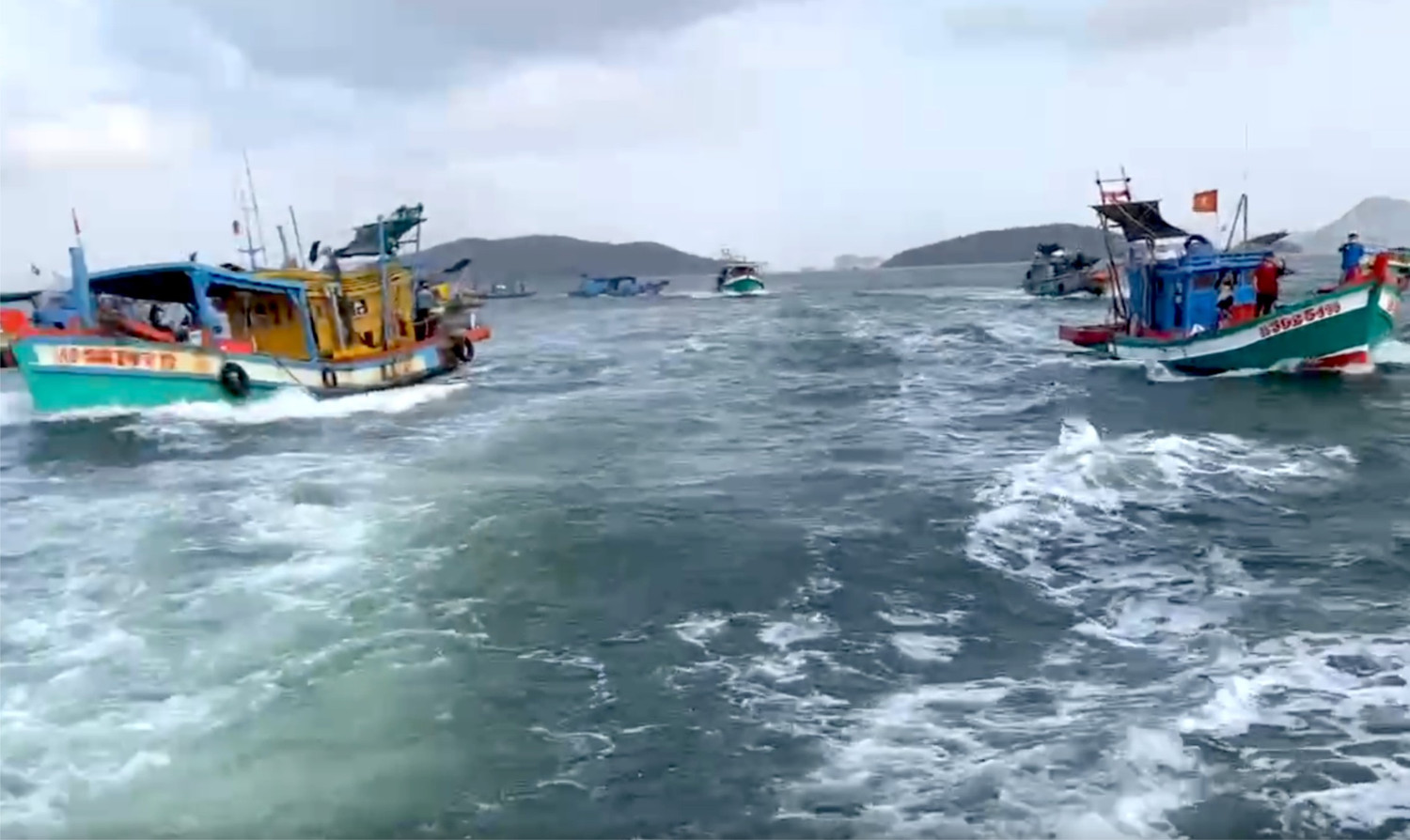 Vụ tàu cá '3 không' quây lực lượng chức năng: Tỉnh An Giang chỉ đạo xử ...