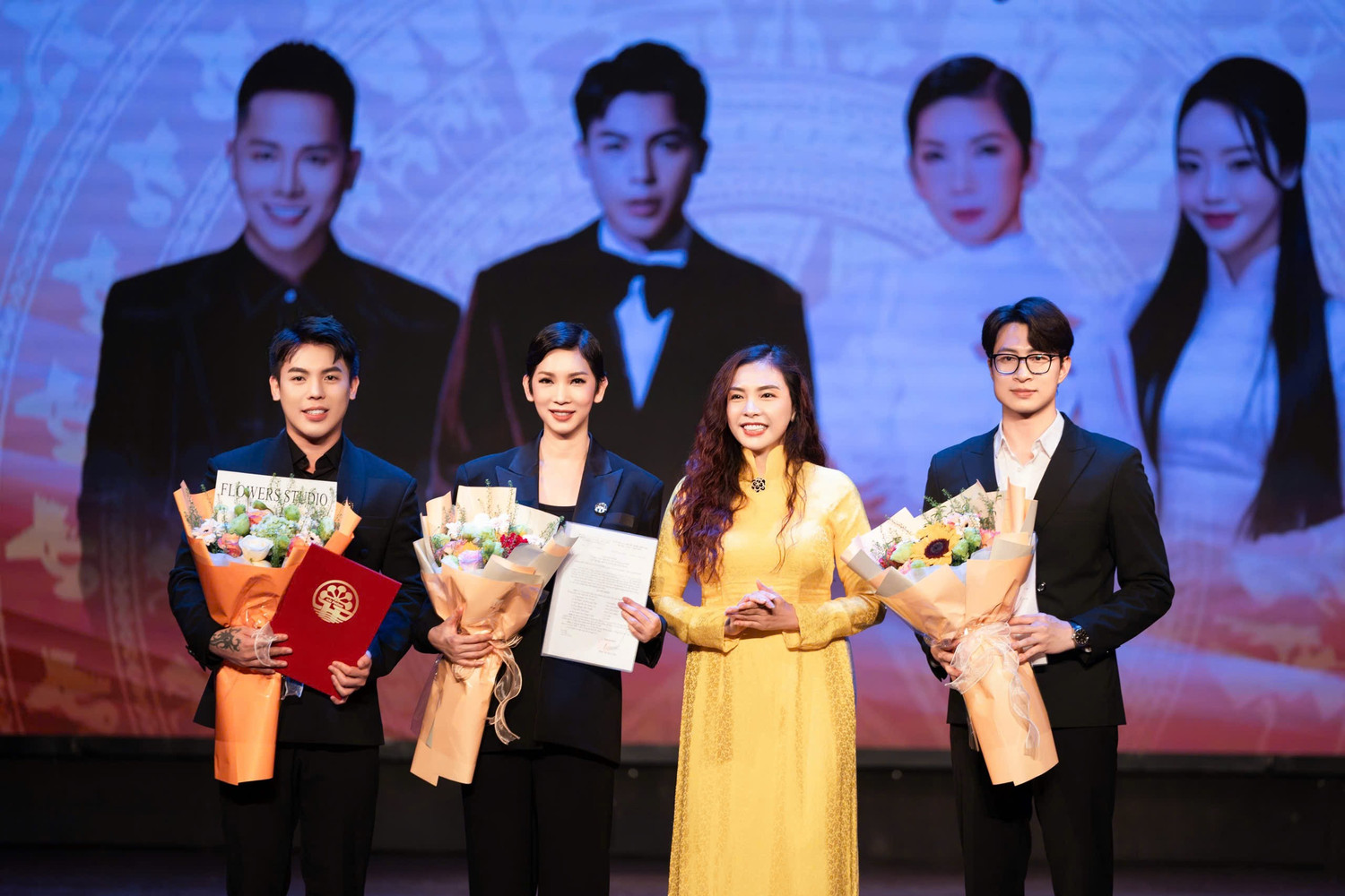 Ông chủ Miss Earth Vietnam làm chủ nhiệm CLB nghệ sĩ Hải Phòng | Báo ...