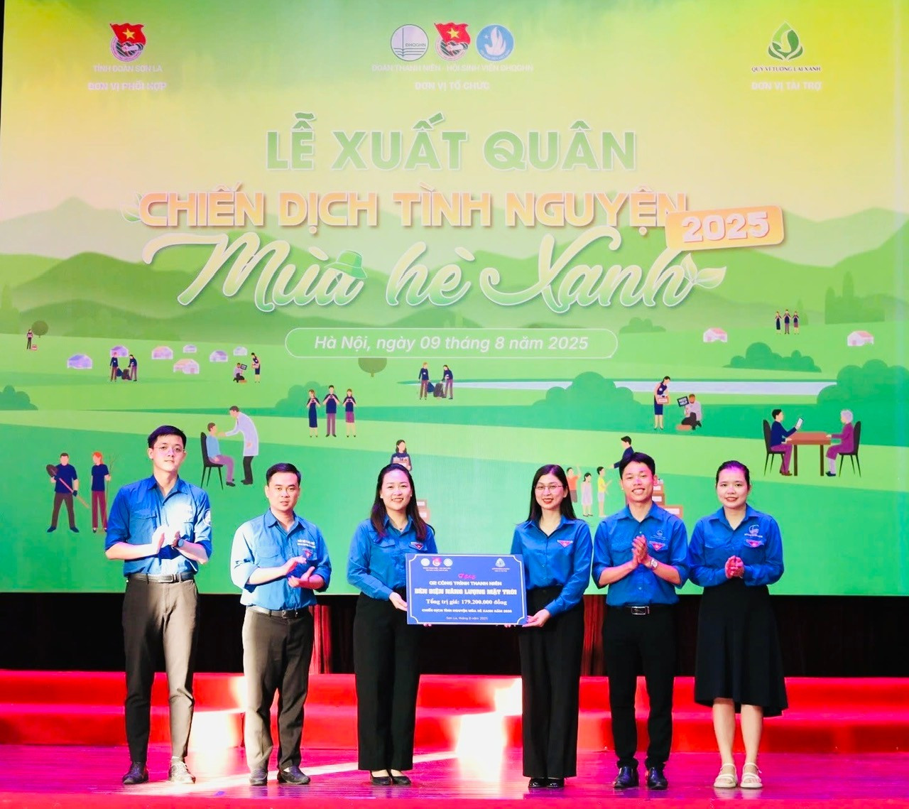 Mùa hè xanh là mảng màu rực rỡ của tuổi trẻ | Báo điện tử Tiền Phong