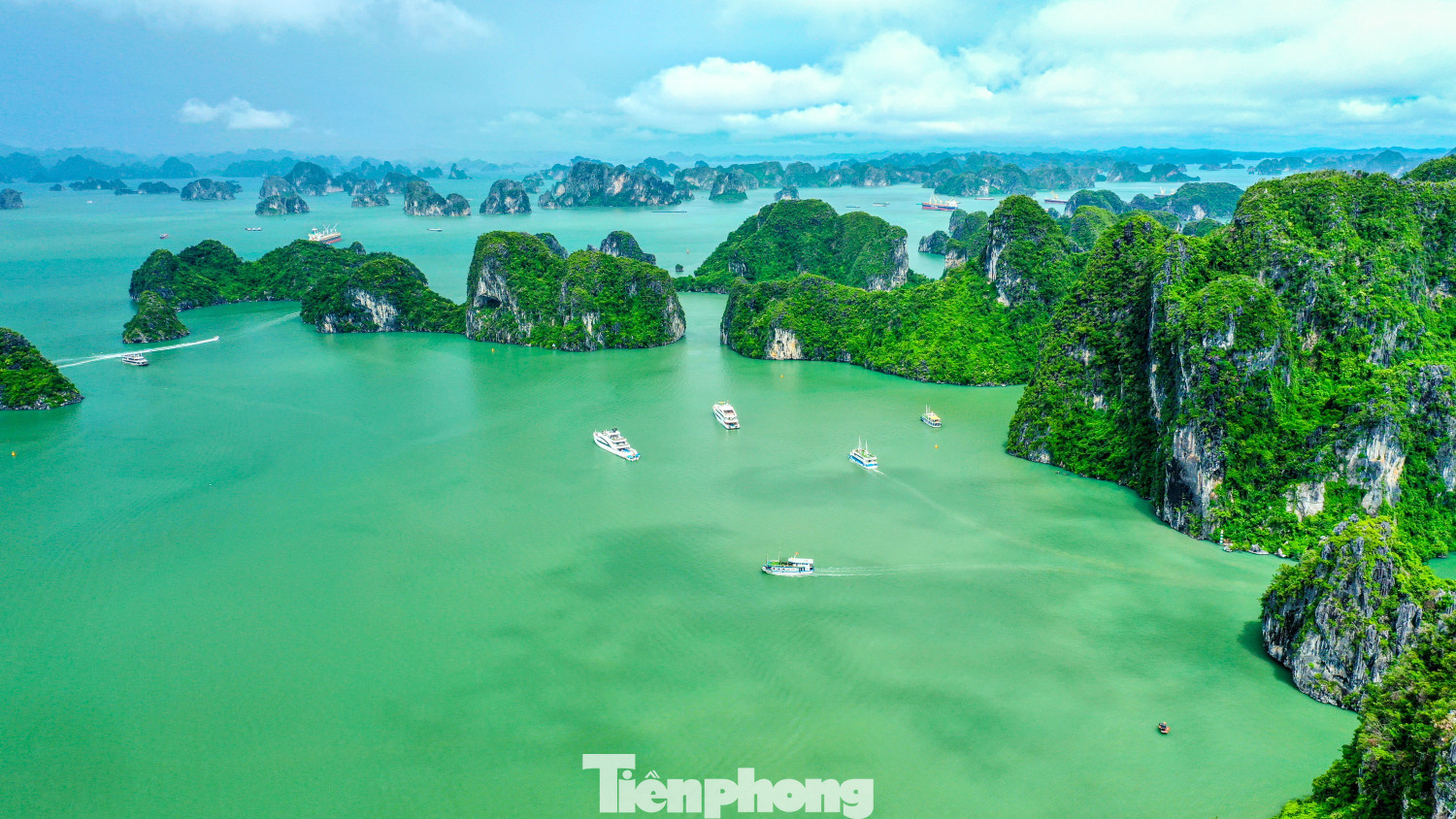 Vẻ đẹp của vịnh Hạ Long được 3 lần UNESCO công nhận là di sản | Báo ...