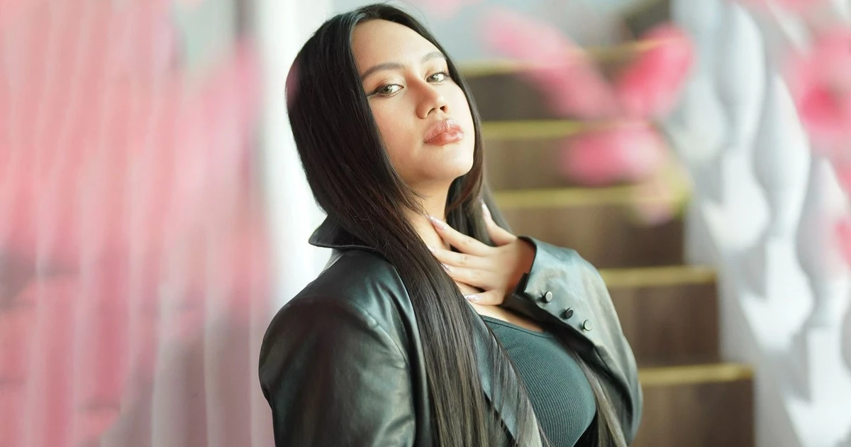 Ca sĩ Sofia: 'Một người đàn ông đã miệt thị ngoại hình tôi ở Hà Nội'