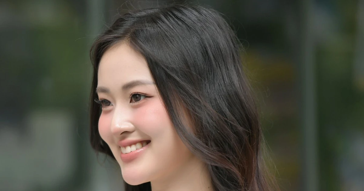 Nữ sinh Đại học Ngoại thương vui vì được khen giống Á hậu Phương Nhi | Báo điện tử Tiền Phong