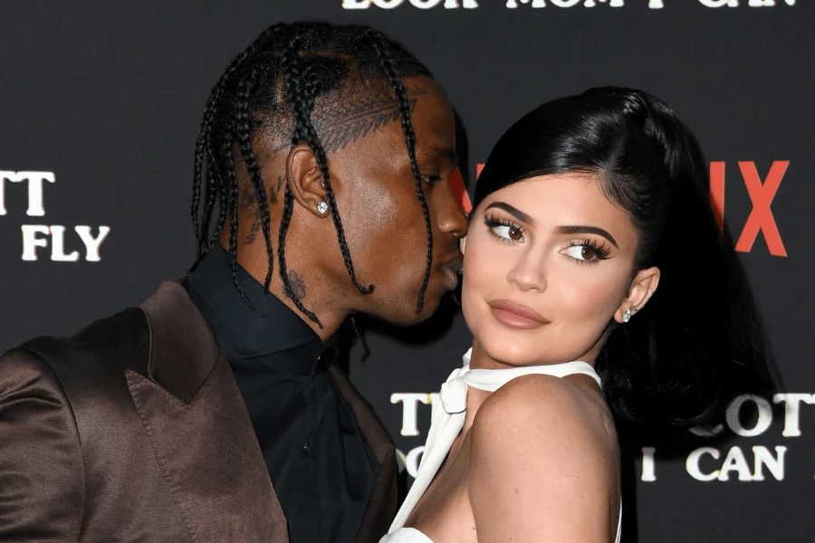 Nhà Kardashian rơi vào khủng hoảng: Kylie Jenner bị trầm cảm sau sinh ...