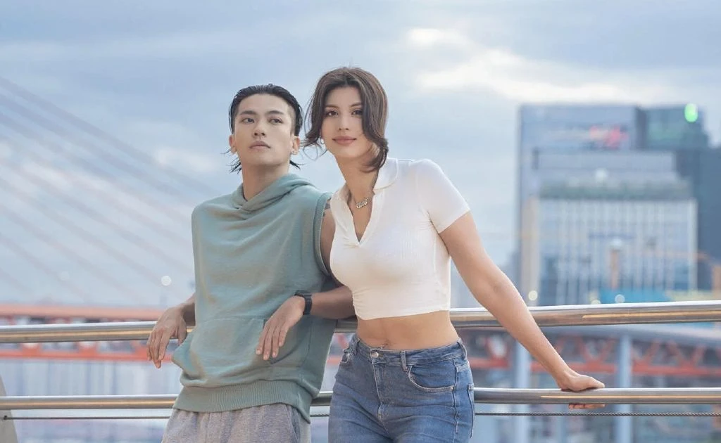 Chuyện tình bi thương của cosplayer Karina - Johnny: Khởi đầu và chia ly đều tại bờ biển | Báo ...