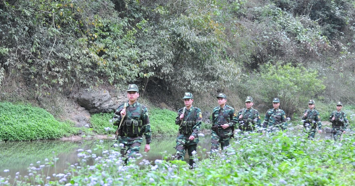 Công bố Quyết định giải thể 44 Bộ Chỉ huy Bộ đội Biên phòng | Báo điện ...