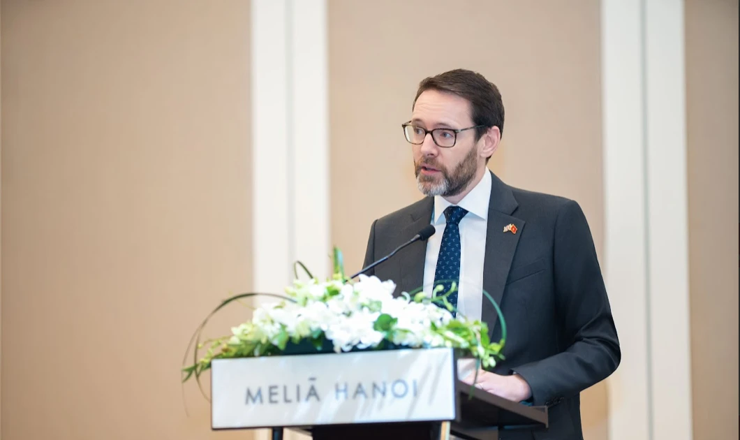 Anh khởi động sáng kiến hỗ trợ cộng đồng ven biển của Việt Nam | Báo ...