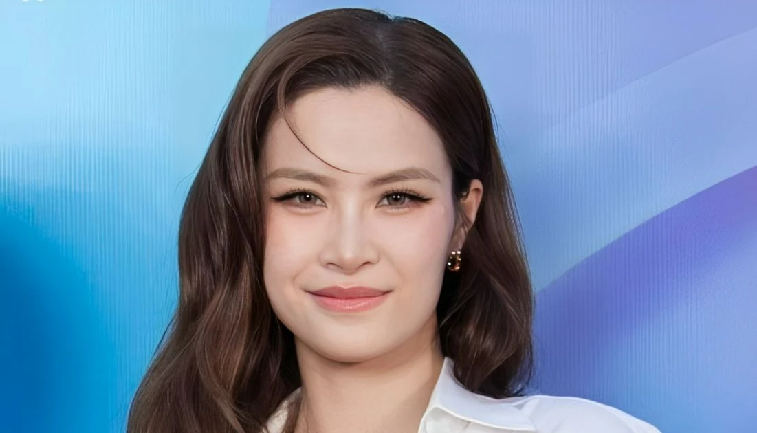Đông Nhi nhờ Hồ Hoài Anh chữa lành