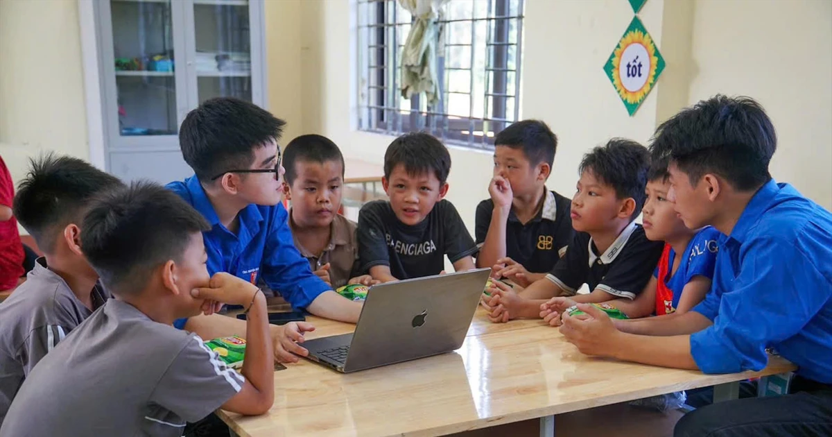Mang AI về xóm làng | Báo điện tử Tiền Phong