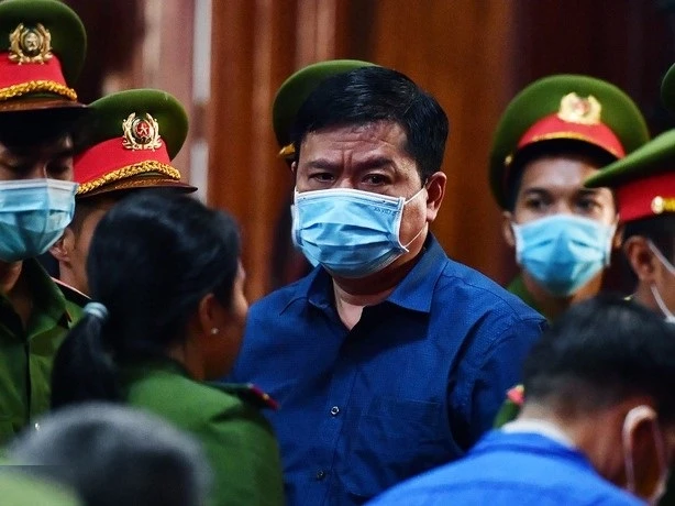 Sai phạm thu phí cao tốc TPHCM - Trung Lương: Ông Đinh La Thăng 'nói đỡ ...