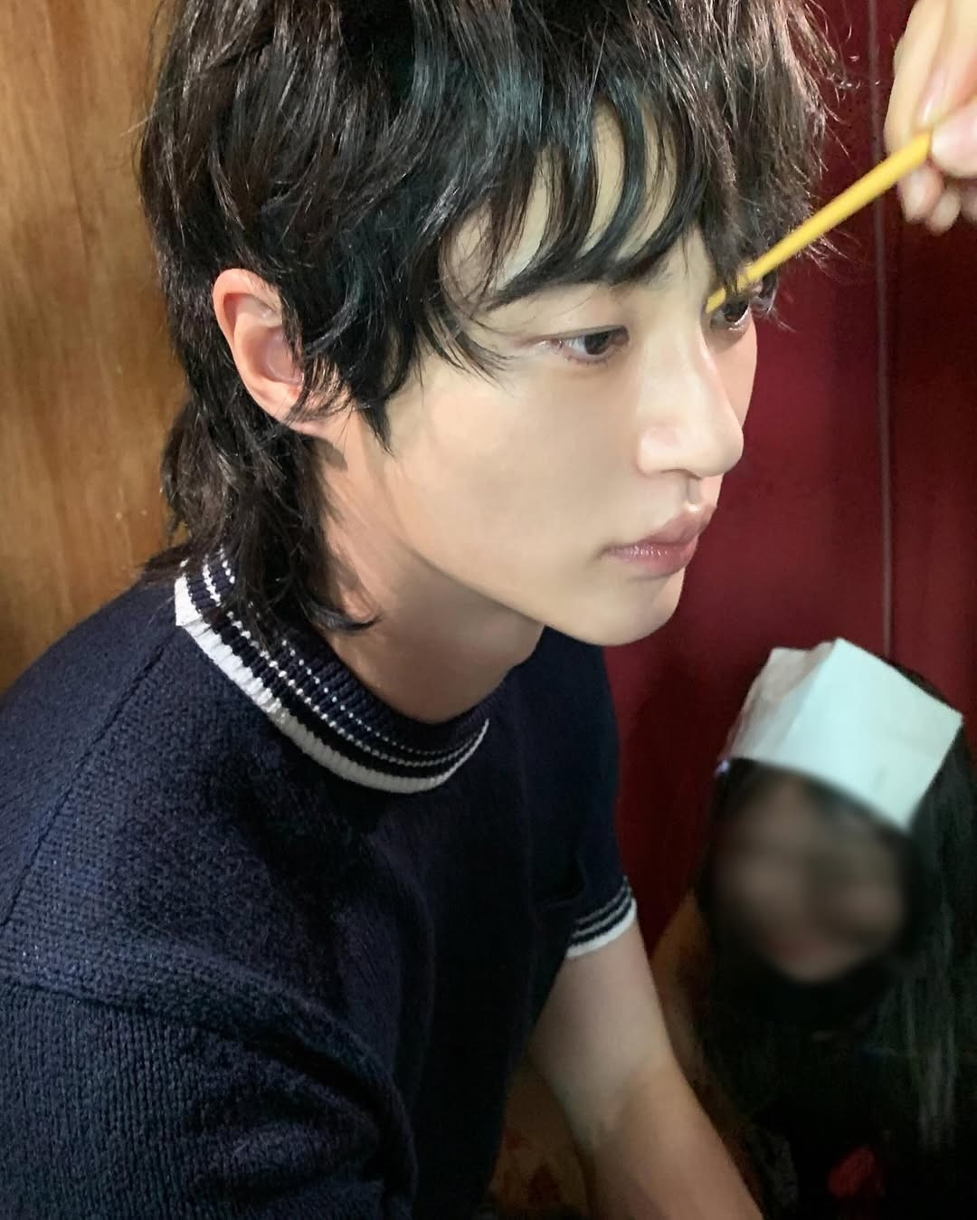 Byeon Woo Seok khiến người hâm mộ nín thở với vẻ ngoài táo bạo | Báo ...
