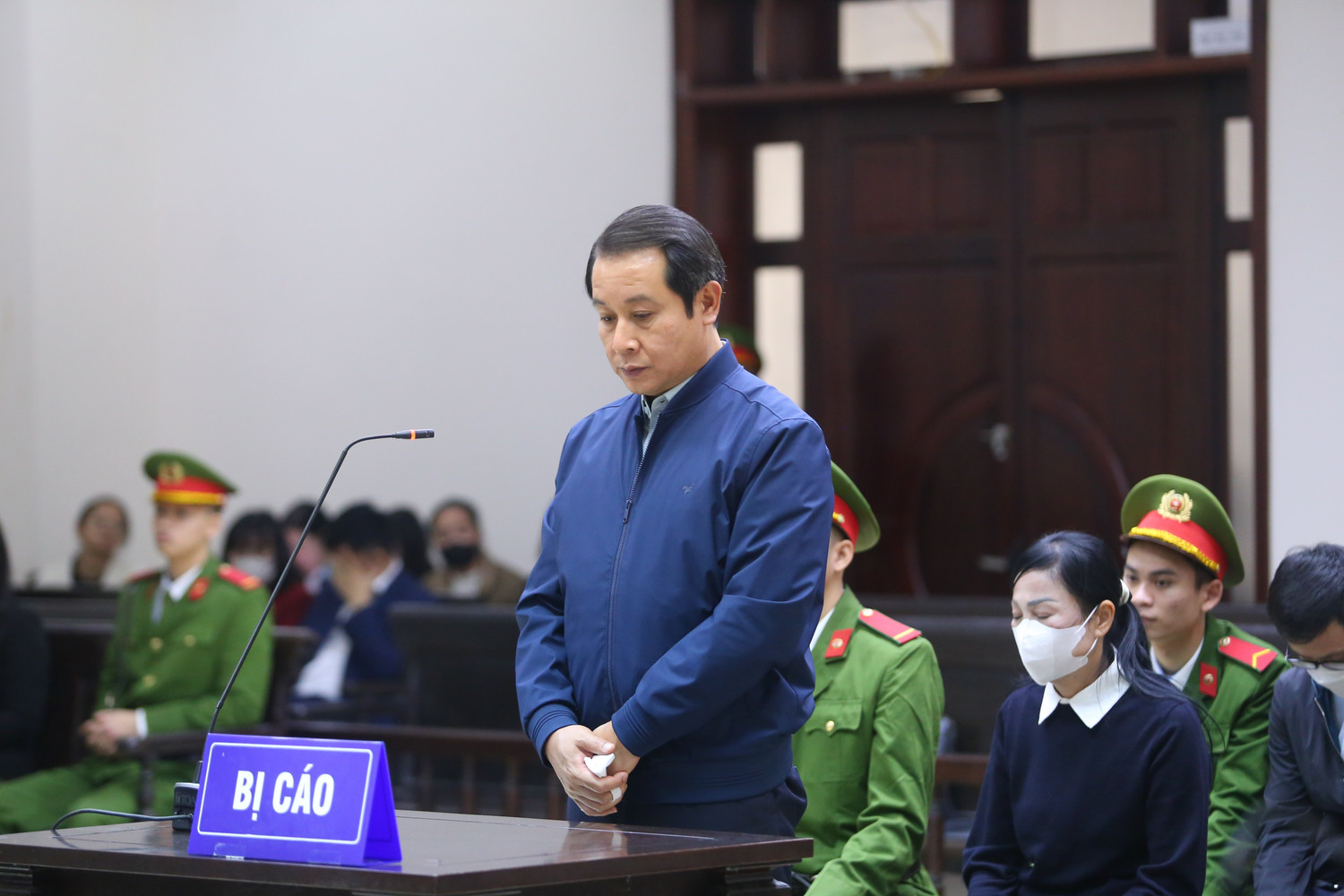 Cựu Bí thư Tỉnh ủy Vĩnh Phúc Phạm Văn Vọng xin hưởng án treo để chăm ...