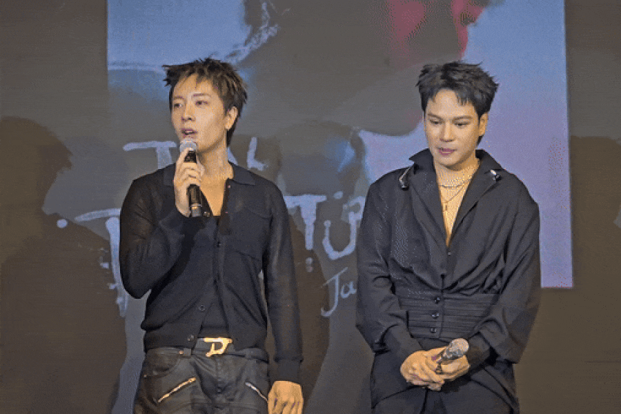 JayKii ra album mới, dàn Anh Trai - Em Xinh hóa phóng viên “hỏi xoáy” | Báo điện tử Tiền Phong