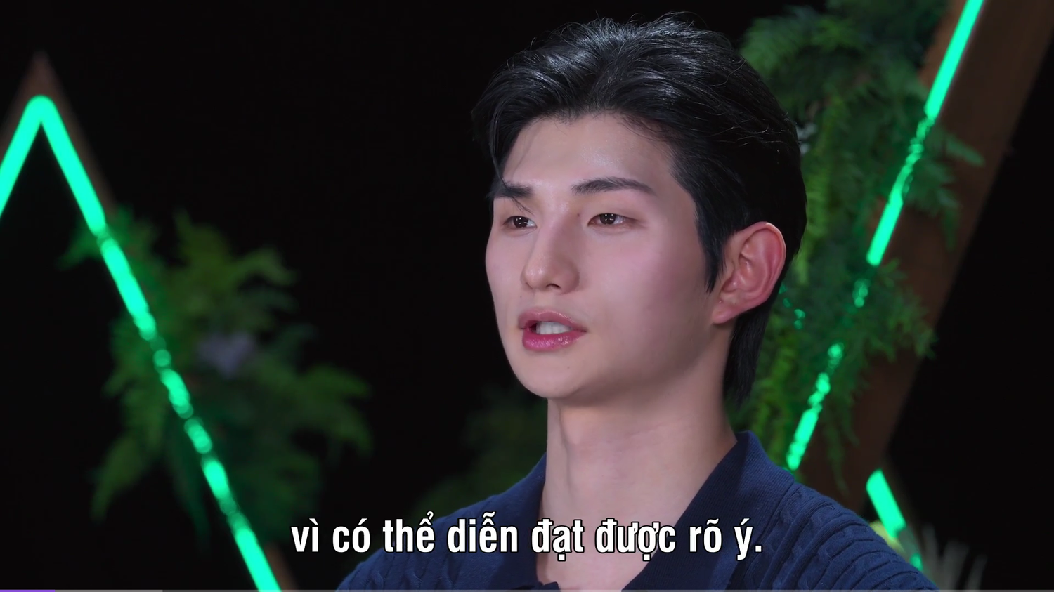 Single's Inferno 5: Bốn người chơi phải khóa MXH, một cặp đôi chịu bạo ...