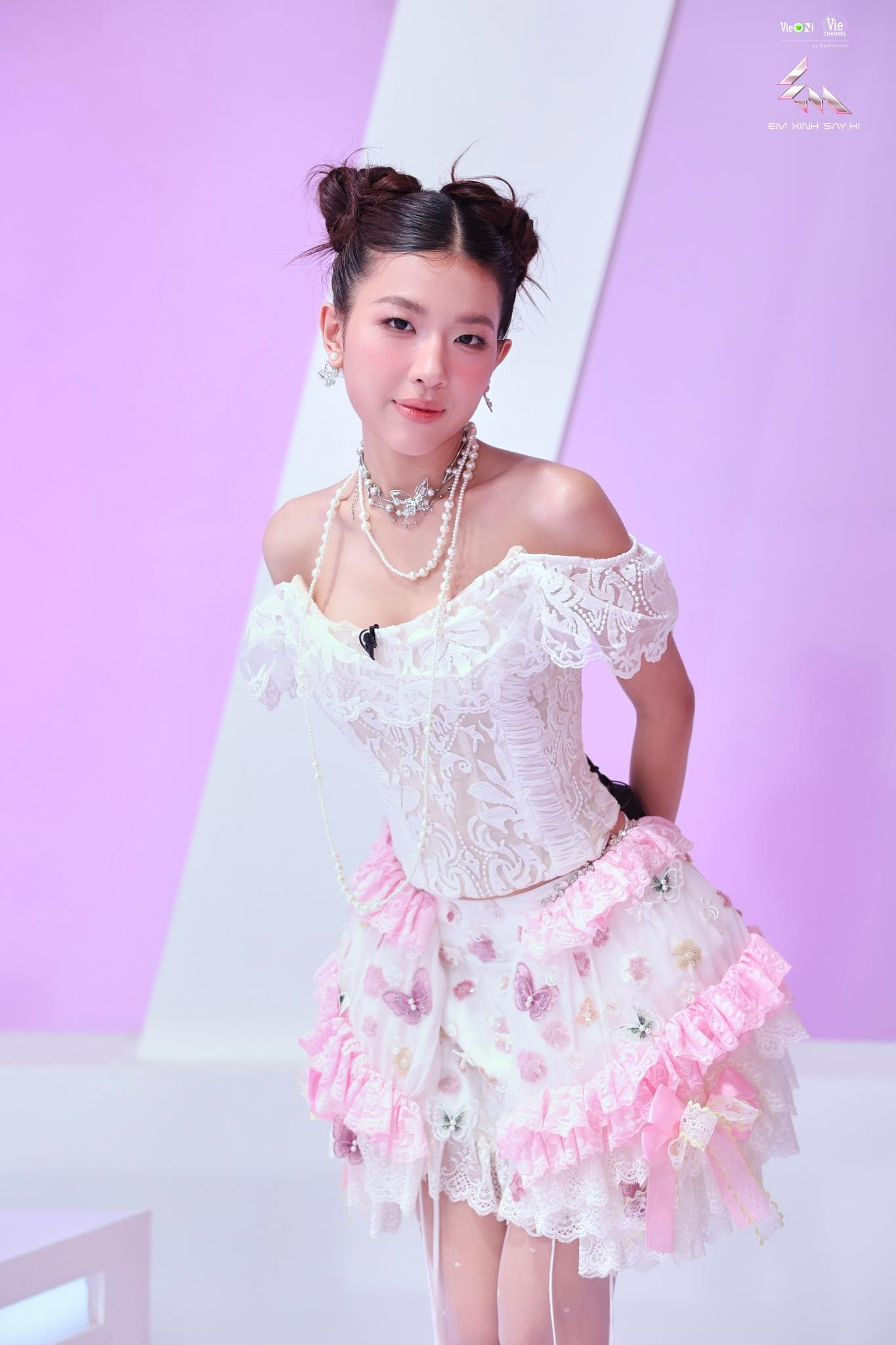 Em Xinh Say Hi 2003-line: Lamoon lột xác, Phương Mỹ Chi "dậy thì thành công" | Báo điện tử Tiền ...