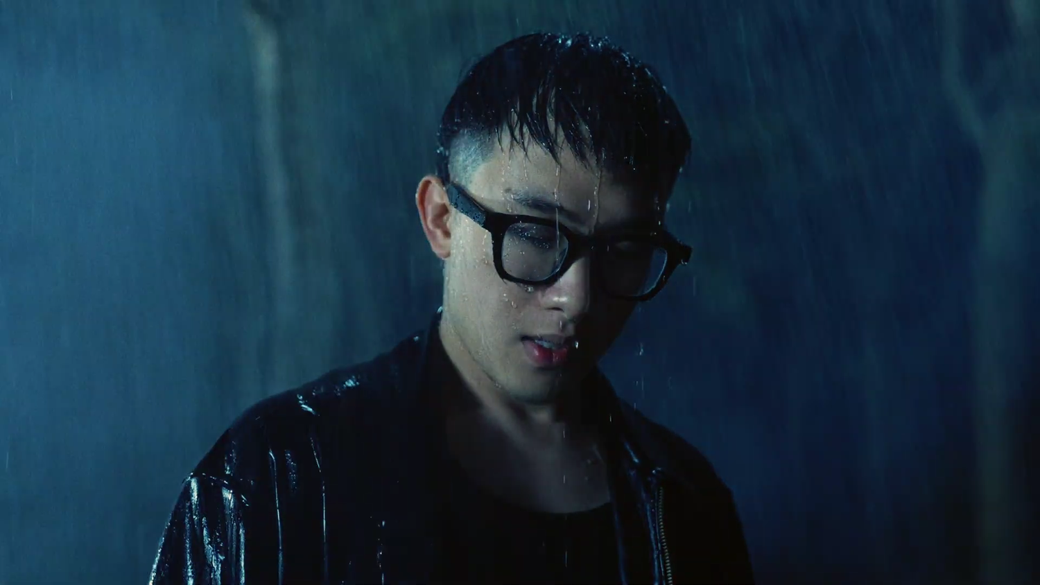 Hit-maker từng kết hợp với tlinh, MCK ra mắt ca khúc solo, có đủ gây ấn ...