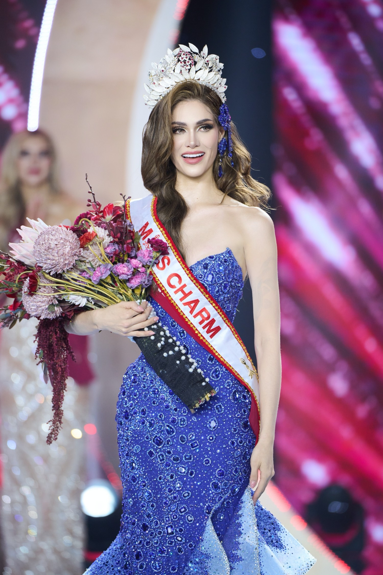 Người đẹp Venezuela Anna Blanco trở thành Miss Charm 2025 đúng như dự ...