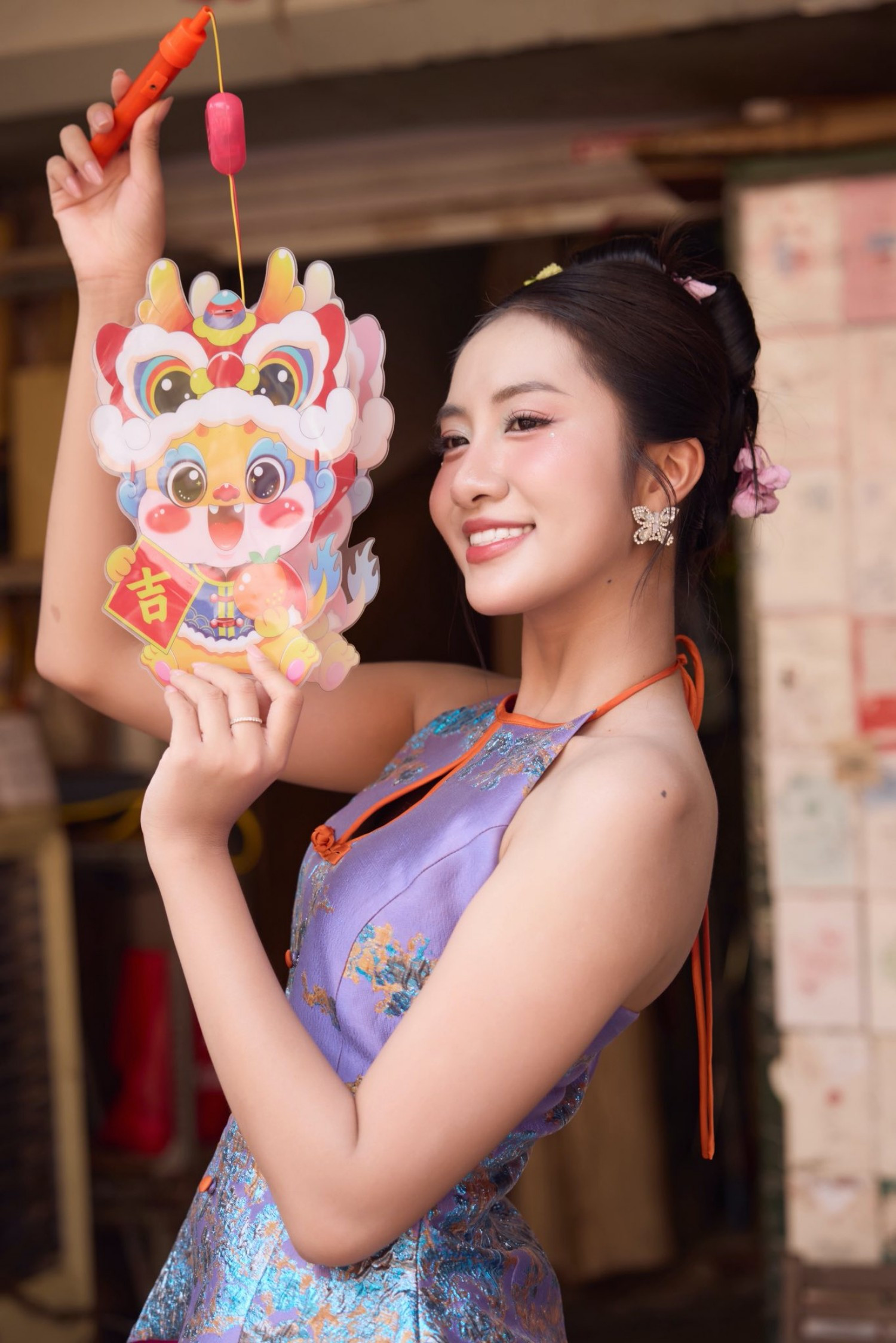Hoa hậu Hà Trúc Linh, Á hậu Châu Anh - Vân Nhi rực rỡ trong bộ ảnh đón ...